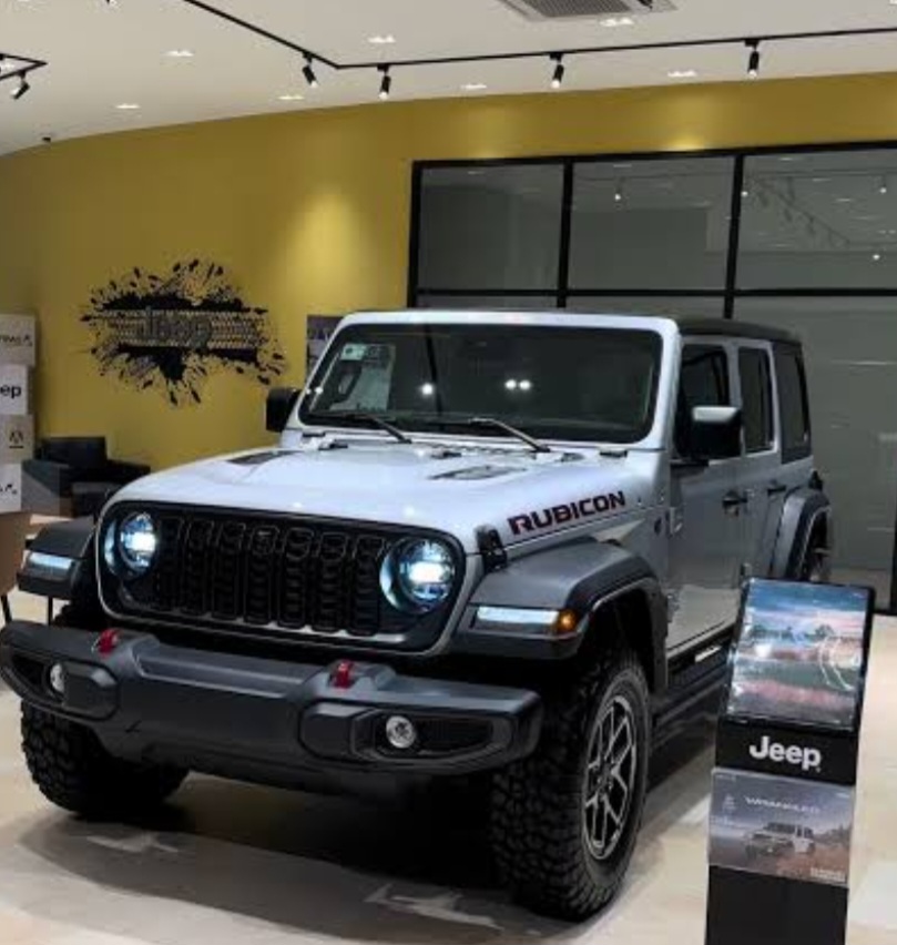 Arsin Ternyata Kades Kohod Kaya Raya dan Miliki Mobil Mewah Jeep ...