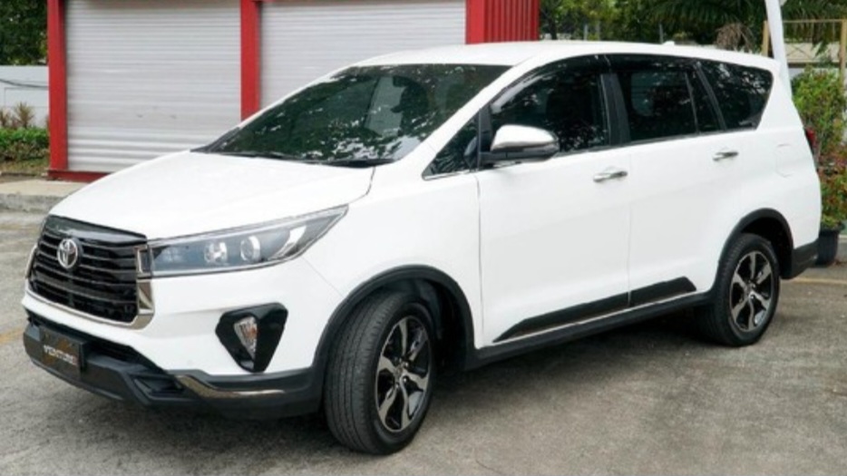 Kijang Innova Reborn Diesel Matic Paling Banyak Diminati, Mesinnya Jauh ...